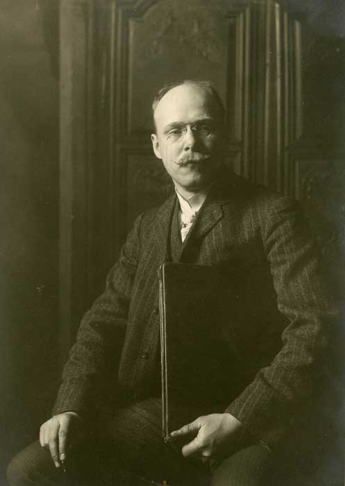 Mathews, Richard George | Dictionnaire des artistes de l'objet d'art au ...